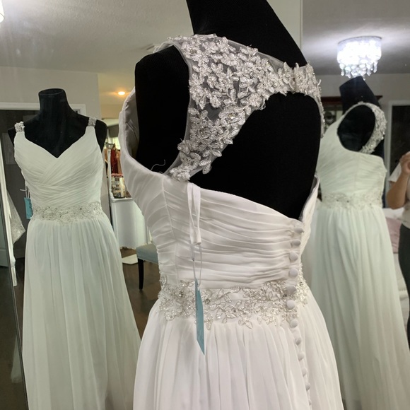 Dresses | Chiffon Keyhole Back Buttons Zipper Wedding Gown | Poshmark